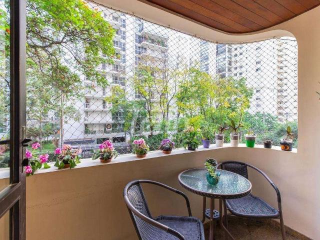 Apartamento para Venda em São Paulo/SP Indianópolis 4 Quartos