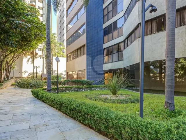 Apartamento para Venda em São Paulo/SP Indianópolis 4 Quartos