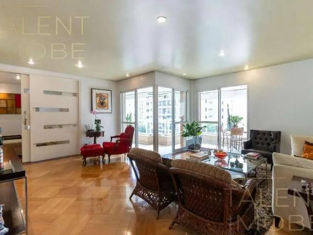 Apartamento para Venda em São Paulo/SP Indianópolis 3 Quartos