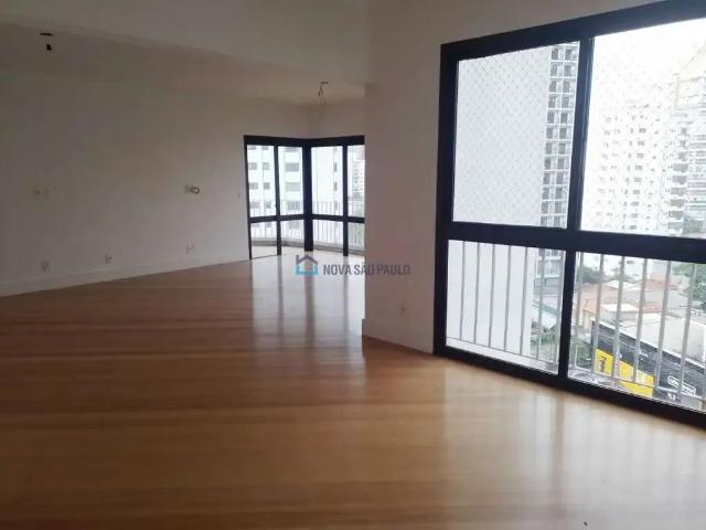 Apartamento para Venda em São Paulo/SP Indianópolis 3 Quartos