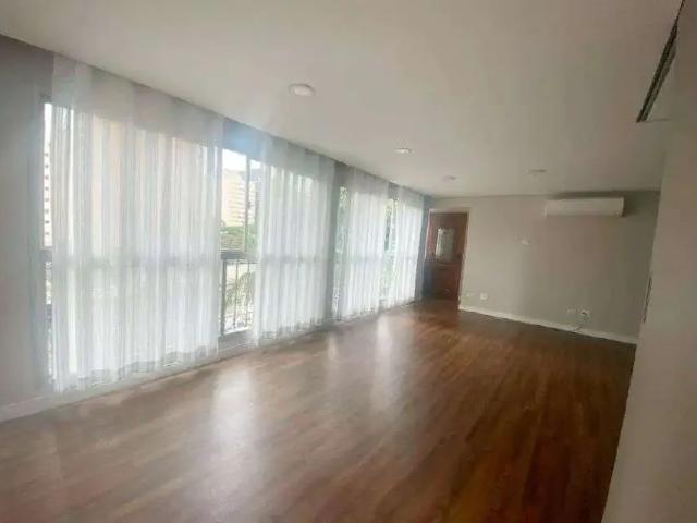 Apartamento para Venda em São Paulo/SP Indianópolis 3 Quartos