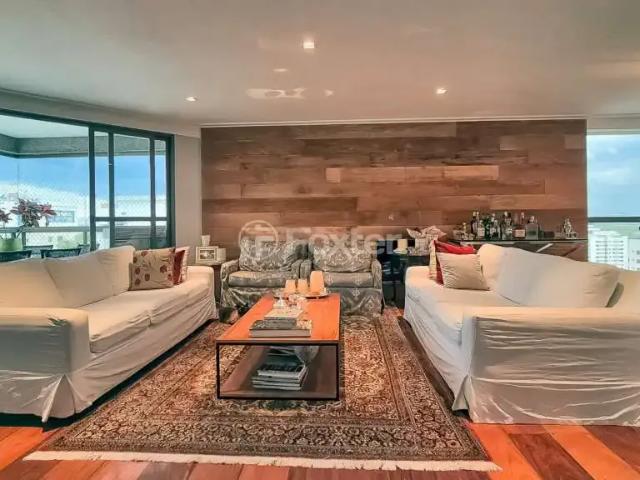 Apartamento para Venda em São Paulo/SP Indianópolis 3 Quartos
