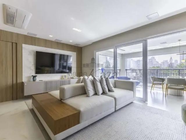 Apartamento para Venda em São Paulo/SP Indianópolis 3 Quartos