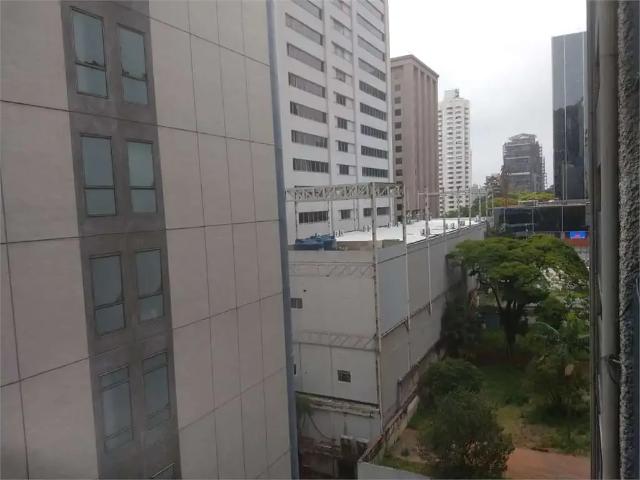 Apartamento para Venda em São Paulo/SP Jardim América 1 Quartos