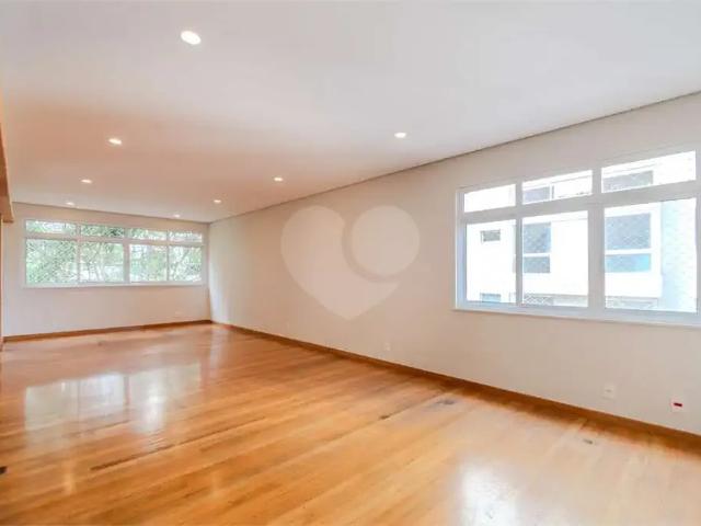 Apartamento para Venda em São Paulo/SP Jardim América 2 Quartos
