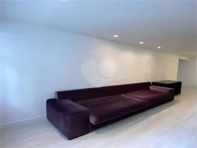 Apartamento para Venda em São Paulo/SP Jardim América 2 Quartos
