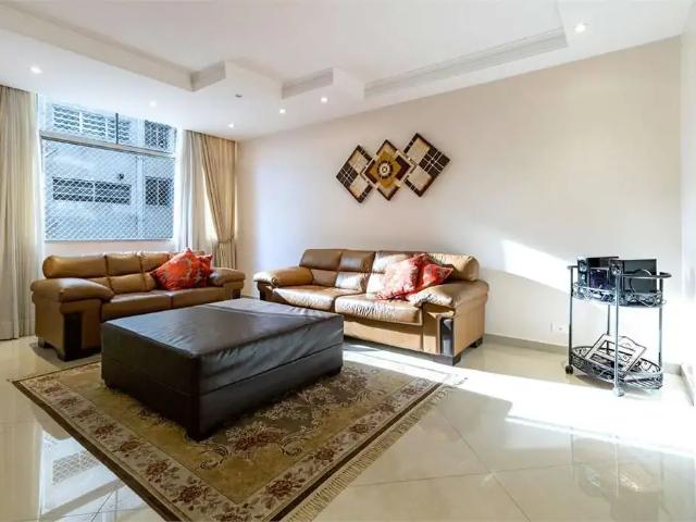 Apartamento para Venda em São Paulo/SP Jardim América 3 Quartos