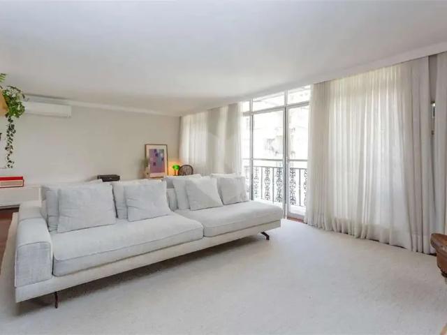 Apartamento para Venda em São Paulo/SP Jardim América 3 Quartos