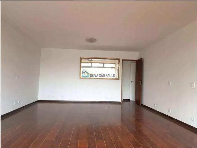 Apartamento para Venda em São Paulo/SP Jardim América 3 Quartos