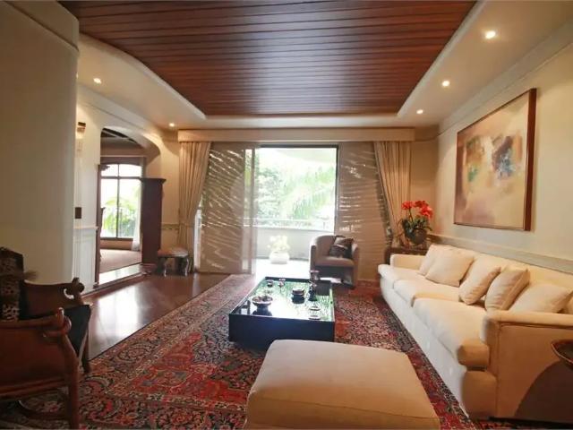 Apartamento para Venda em São Paulo/SP Jardim América 3 Quartos