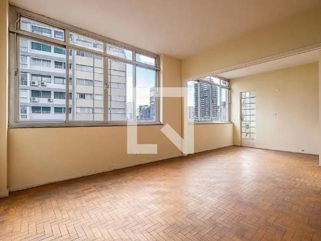 Apartamento para Venda em São Paulo/SP Jardim América 3 Quartos