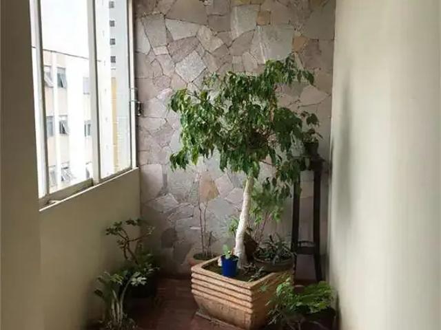 Apartamento para Venda em São Paulo/SP Jardim América 3 Quartos