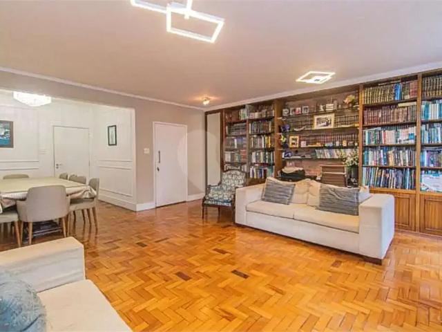 Apartamento para Venda em São Paulo/SP Jardim América 3 Quartos