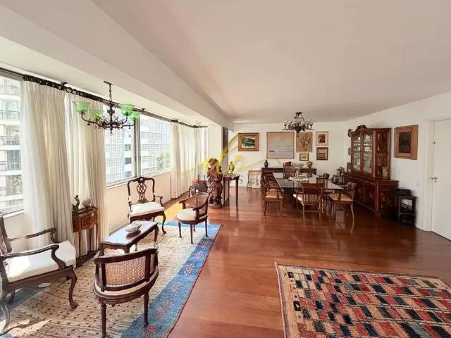 Apartamento para Venda em São Paulo/SP Jardim América 3 Quartos