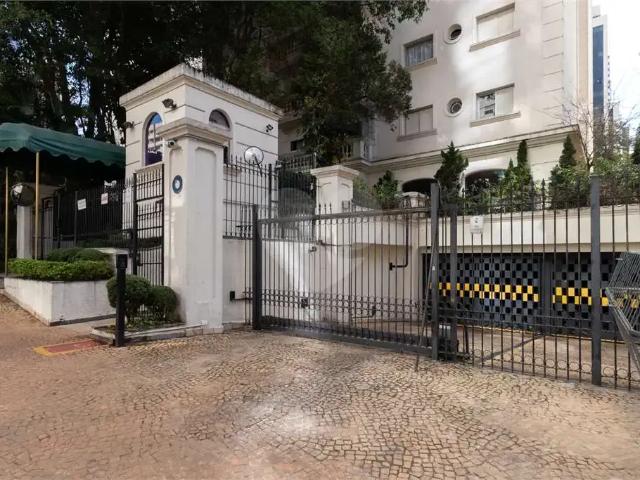 Apartamento para Venda em São Paulo/SP Jardim América 3 Quartos
