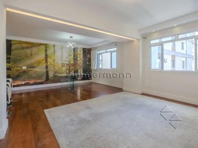 Apartamento para Venda em São Paulo/SP Jardim América 3 Quartos