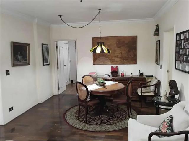 Apartamento para Venda em São Paulo/SP Jardim América 3 Quartos