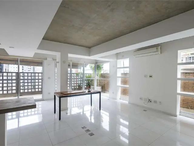 Apartamento para Venda em São Paulo/SP Jardim América 3 Quartos