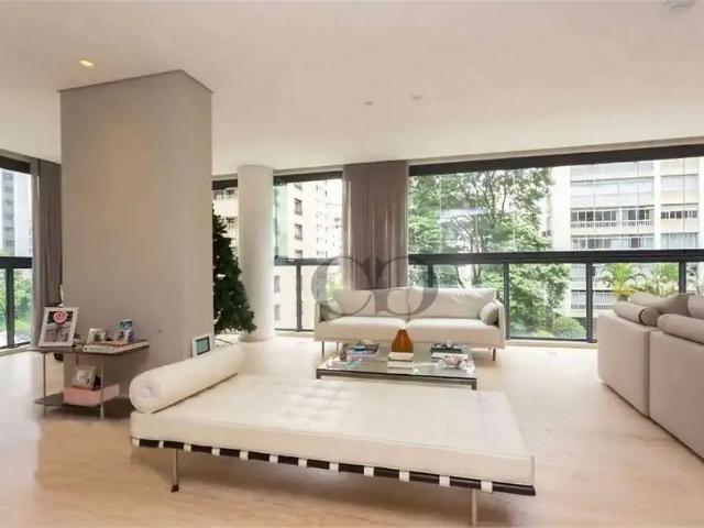 Apartamento para Venda em São Paulo/SP Jardim América 3 Quartos
