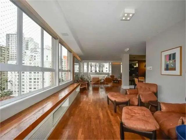 Apartamento para Venda em São Paulo/SP Jardim América 3 Quartos