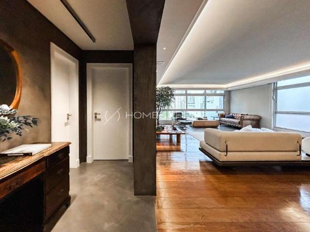 Apartamento para Venda em São Paulo/SP Jardim América 3 Quartos