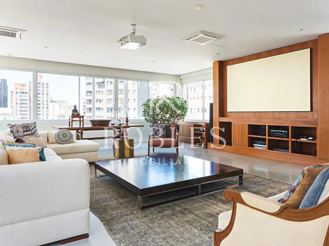 Apartamento para Venda em São Paulo/SP Jardim América 3 Quartos