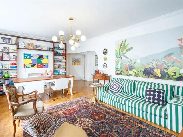 Apartamento para Venda em São Paulo/SP Jardim América 3 Quartos