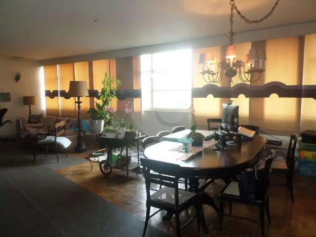Apartamento para Venda em São Paulo/SP Jardim América 3 Quartos