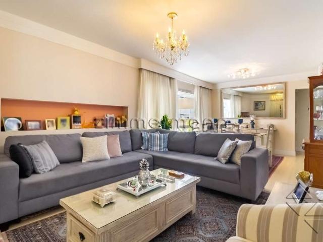 Apartamento para Venda em São Paulo/SP Jardim América 3 Quartos