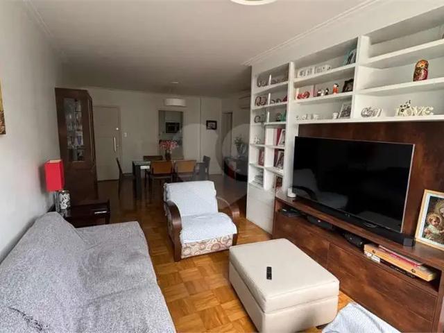 Apartamento para Venda em São Paulo/SP Jardim América 3 Quartos