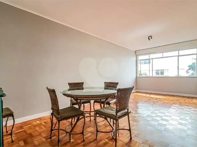 Apartamento para Venda em São Paulo/SP Jardim América 3 Quartos