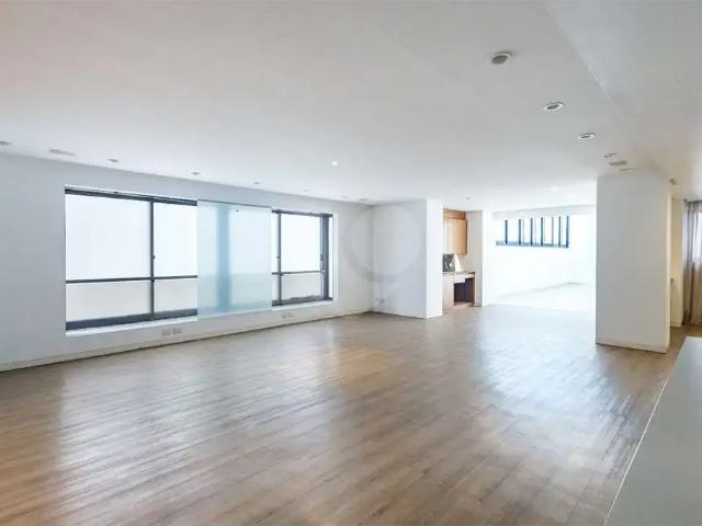 Apartamento para Venda em São Paulo/SP Jardim América 3 Quartos