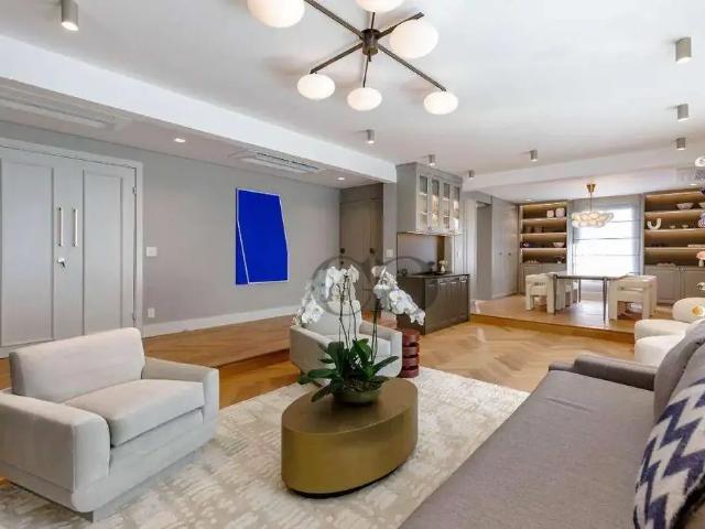 Apartamento para Venda em São Paulo/SP Jardim América 3 Quartos