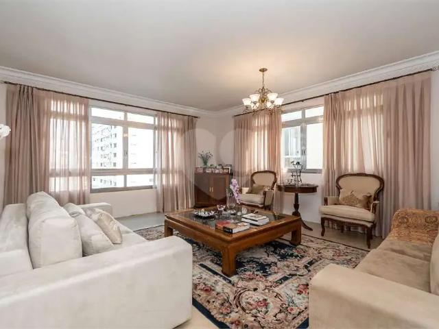 Apartamento para Venda em São Paulo/SP Jardim América 3 Quartos