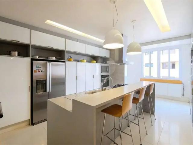 Apartamento para Venda em São Paulo/SP Jardim América 4 Quartos