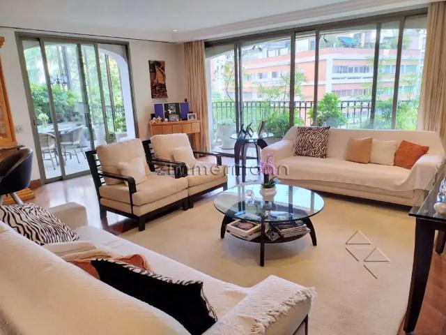 Apartamento para Venda em São Paulo/SP Jardim América 4 Quartos