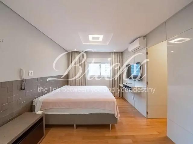 Apartamento para Venda em São Paulo/SP Jardim América 4 Quartos