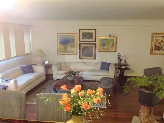 Apartamento para Venda em São Paulo/SP Jardim América 4 Quartos