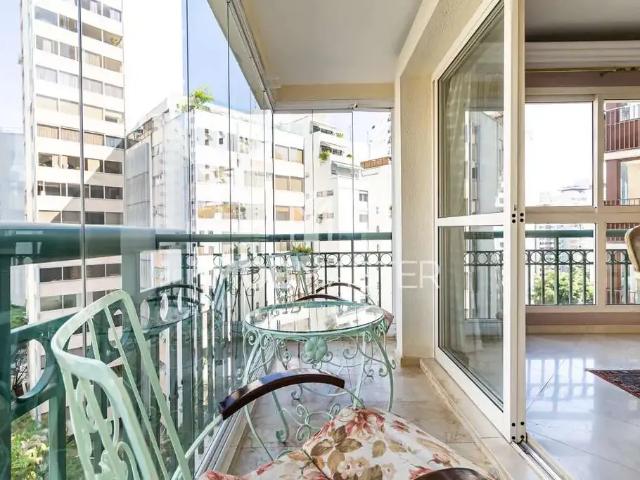 Apartamento para Venda em São Paulo/SP Jardim América 4 Quartos