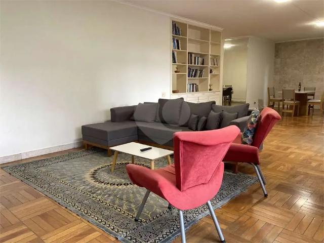 Apartamento para Venda em São Paulo/SP Jardim América 4 Quartos