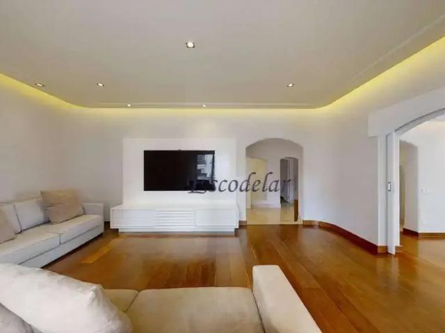 Apartamento para Venda em São Paulo/SP Jardim América 4 Quartos