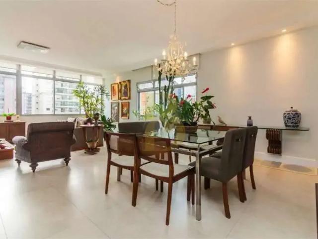 Apartamento para Venda em São Paulo/SP Jardim América 4 Quartos
