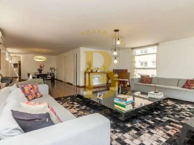 Apartamento para Venda em São Paulo/SP Jardim América 4 Quartos