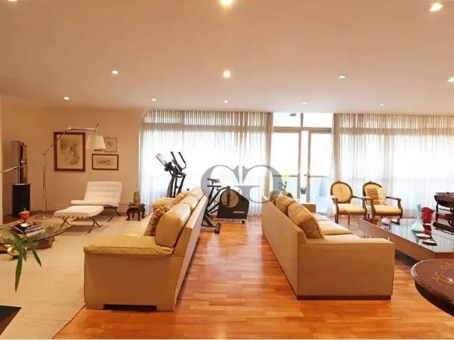 Apartamento para Venda em São Paulo/SP Jardim América 4 Quartos