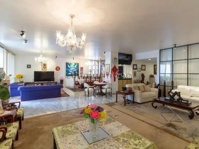 Apartamento para Venda em São Paulo/SP Jardim América 4 Quartos