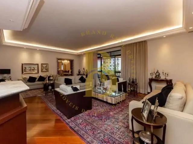 Apartamento para Venda em São Paulo/SP Jardim América 4 Quartos