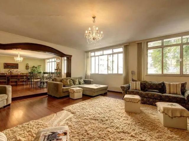 Apartamento para Venda em São Paulo/SP Jardim América 5 Quartos