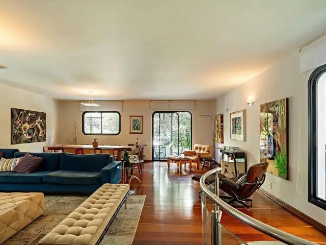 Apartamento para Venda em São Paulo/SP Jardim América 5 Quartos