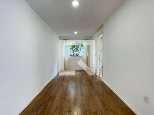 Apartamento para Venda em São Paulo/SP Jardim Arpoador 2 Quartos