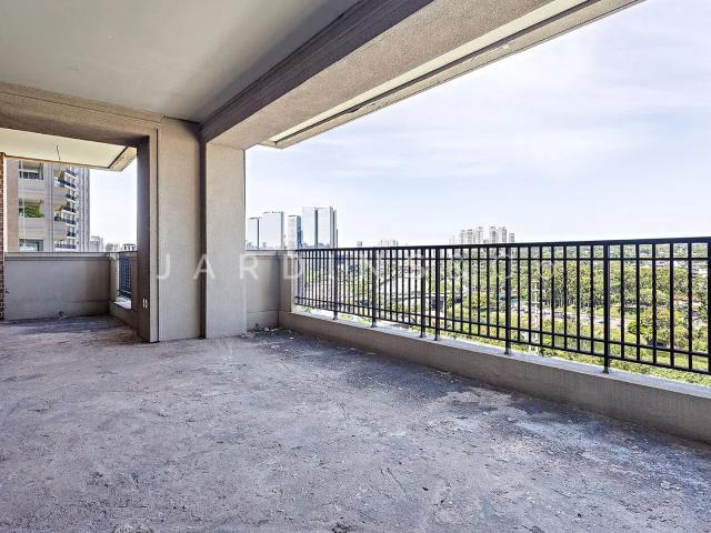 Apartamento para Venda em São Paulo/SP Jardim Europa 4 Quartos